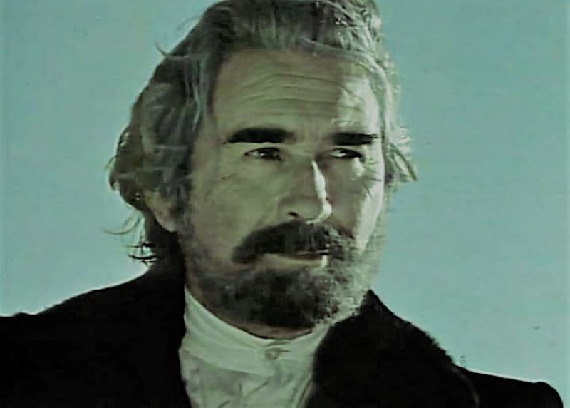 Sandër Prosi i pakeqpërdorur - Nga Mehmet Elezi